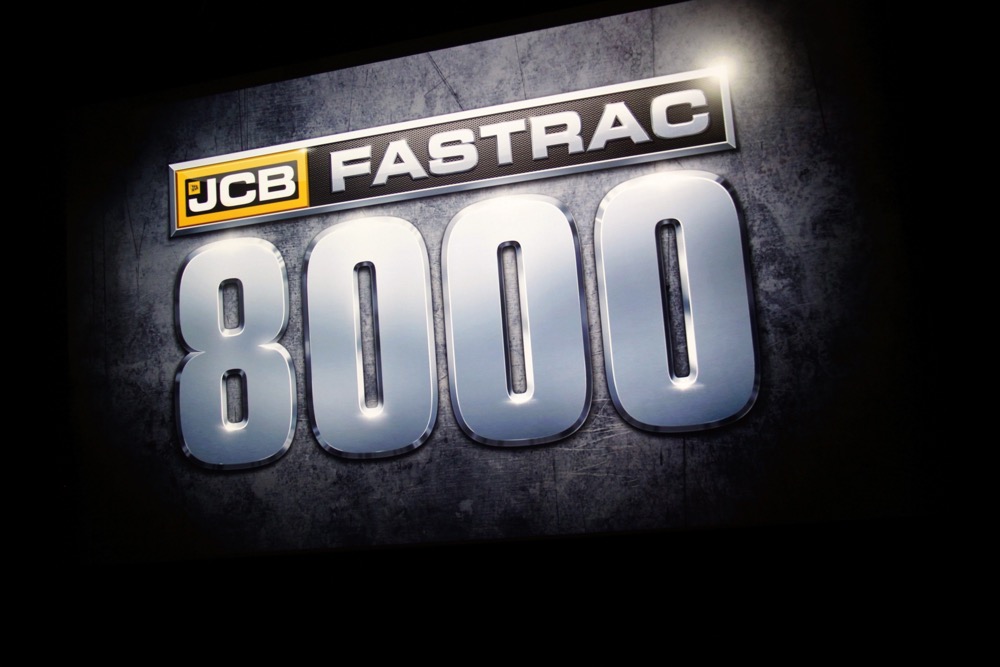 JCB redesigns the 8000 Series Fastrac tractor - Country Guide