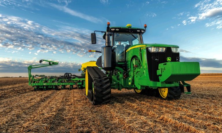 Upgrades for 8R and 9R John Deere tractors - Country Guide