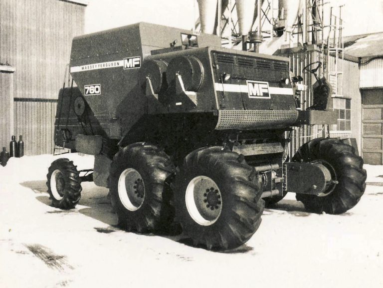 A glimpse into the past: How we got to the modern combine - Country Guide