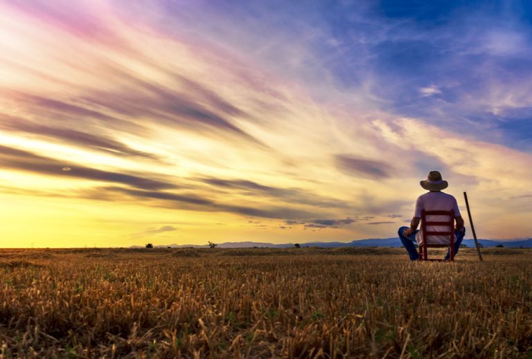 Farm advisors a growing trend - Country Guide